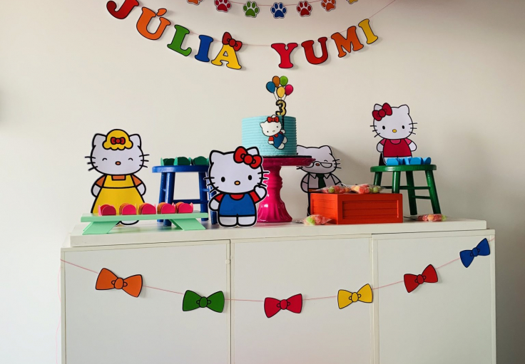 Mini table Hello Kitty - Pra Gente Miúda Criações